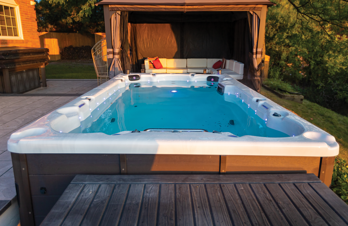 Black Ice: Swim Spas – Canadian Spa Company