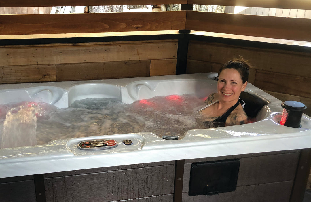 Hurricane: Luxury Plug & Play Spas (120V) – Canadian Spa Company